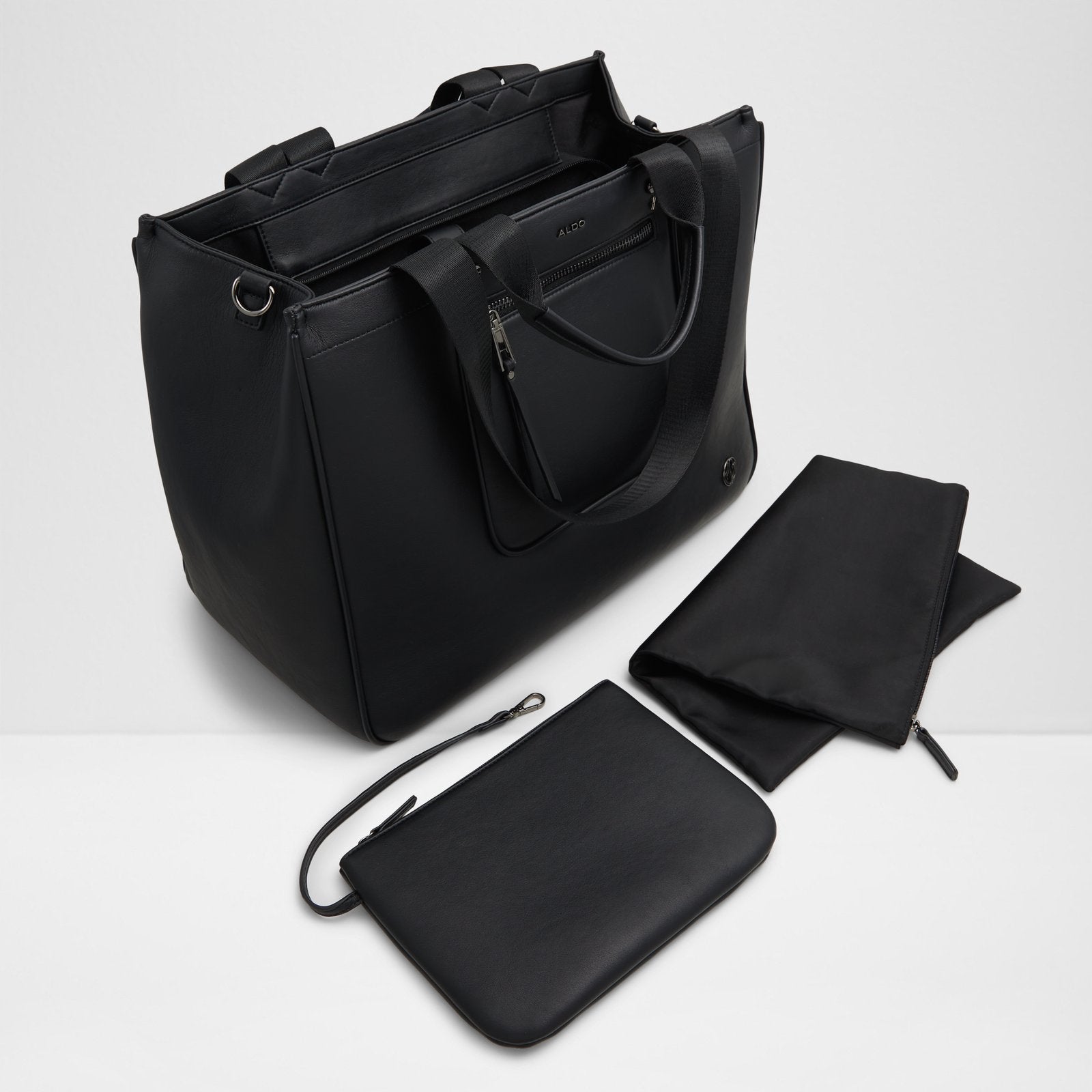 Adriano - Women's Travel Bag – ALDO Shoes UK