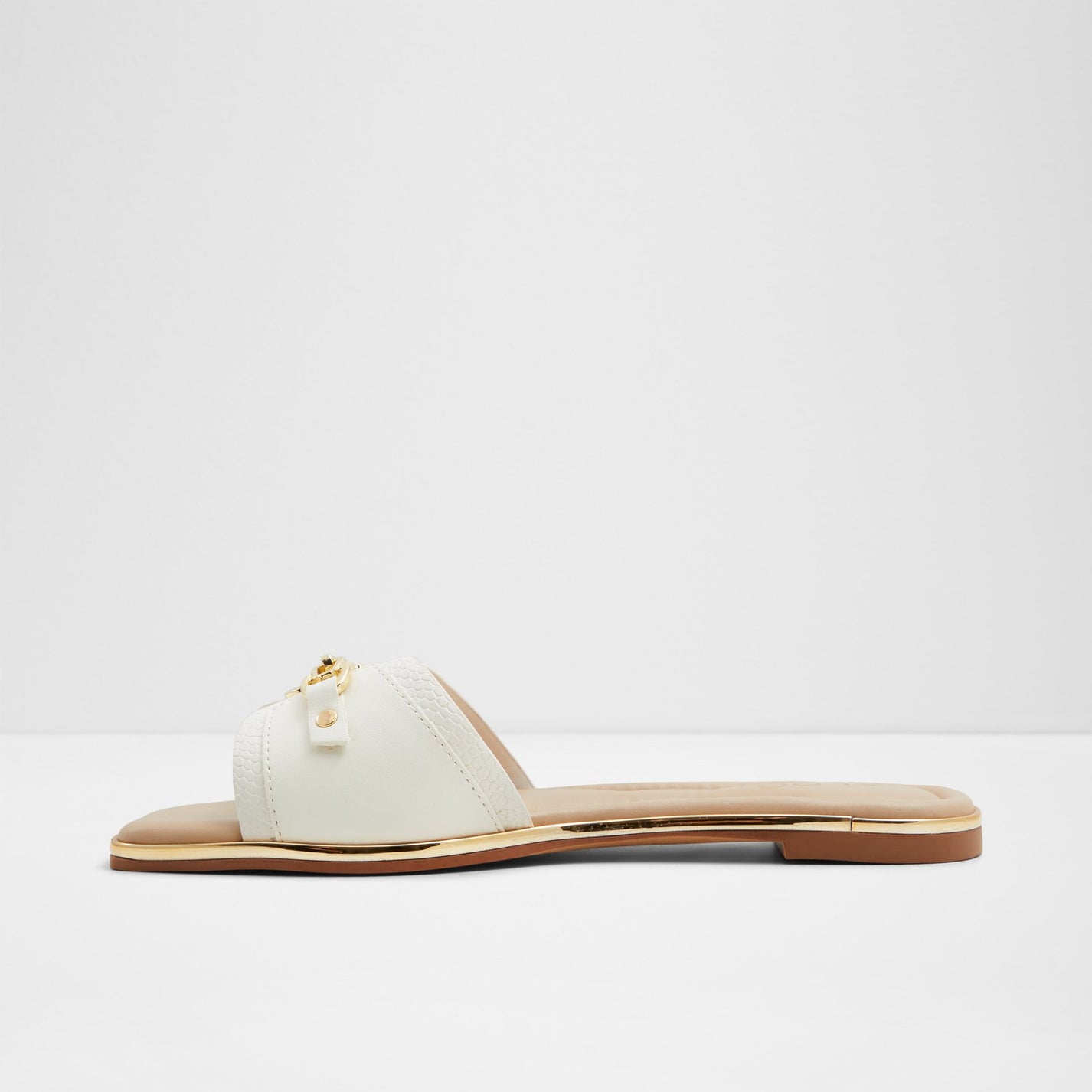 Alamassi – ALDO Shoes UK