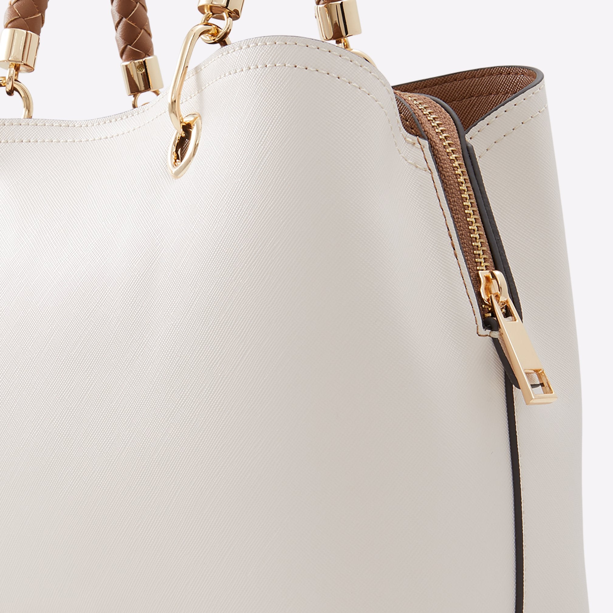 Lothycan – ALDO Shoes UK